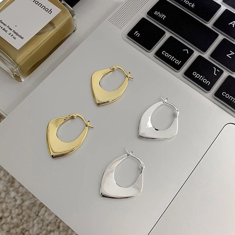 Estela Earrings – SIRCONA